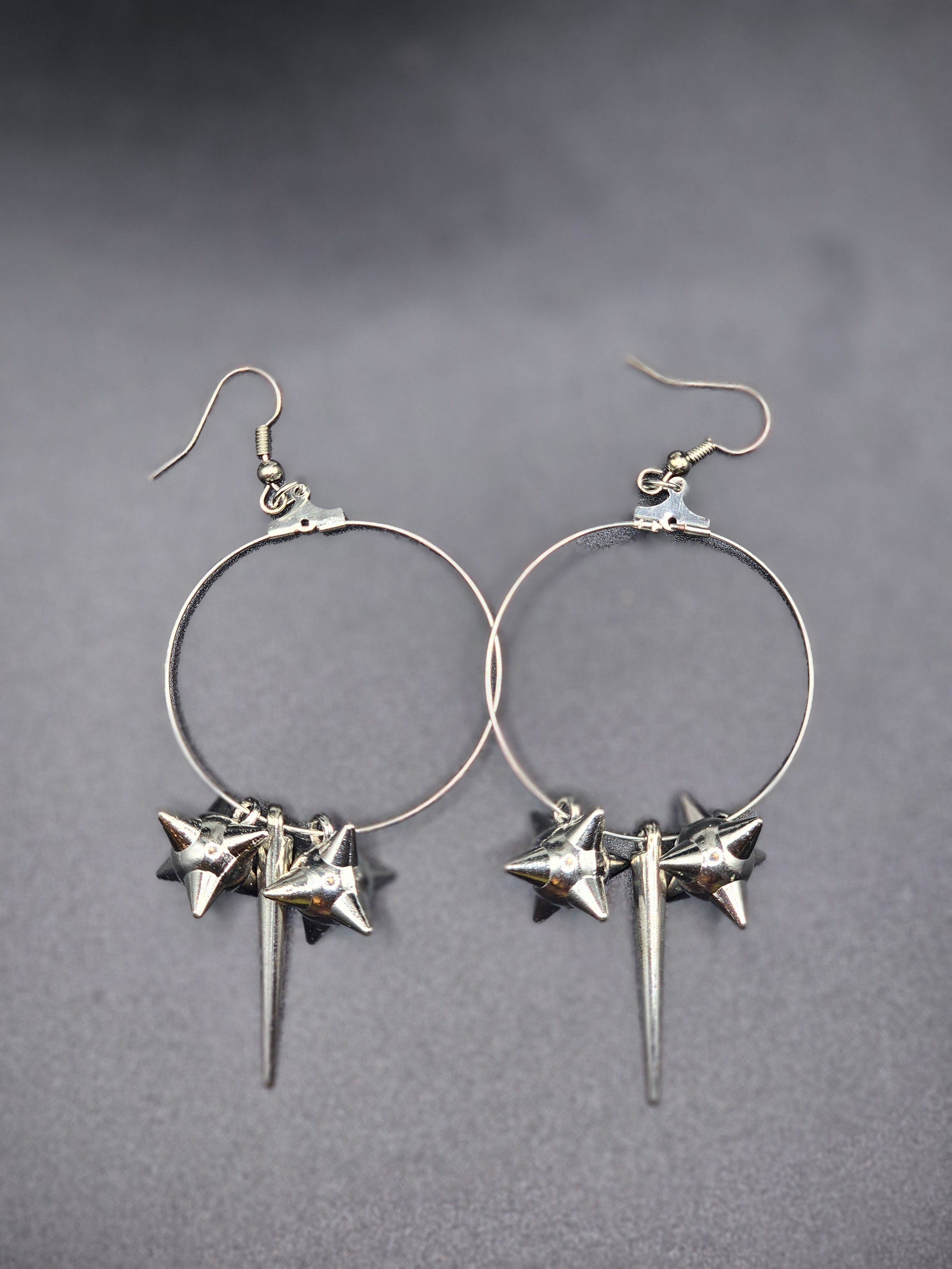 Flail Spike Hoops – Chain Link Reaction